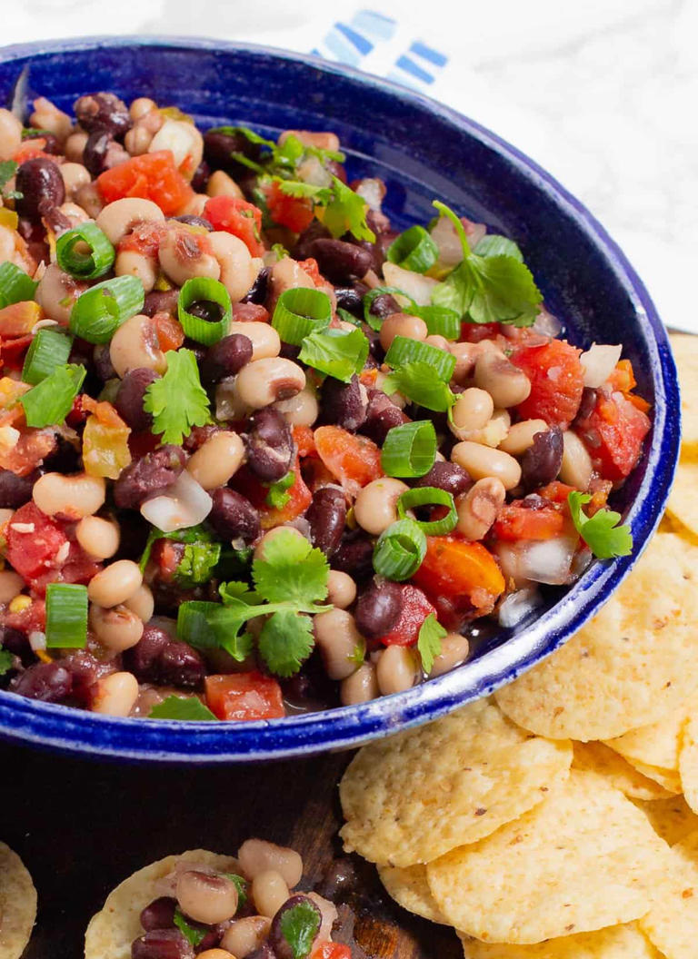 Easy Mexican Caviar (Texas Caviar Recipe)