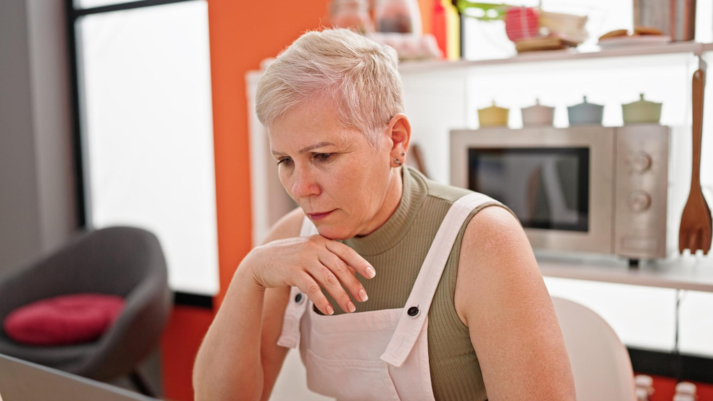 Kateřina (55): Kvůli dceřině svatbě jsem se tajně zadlužila. Po ...