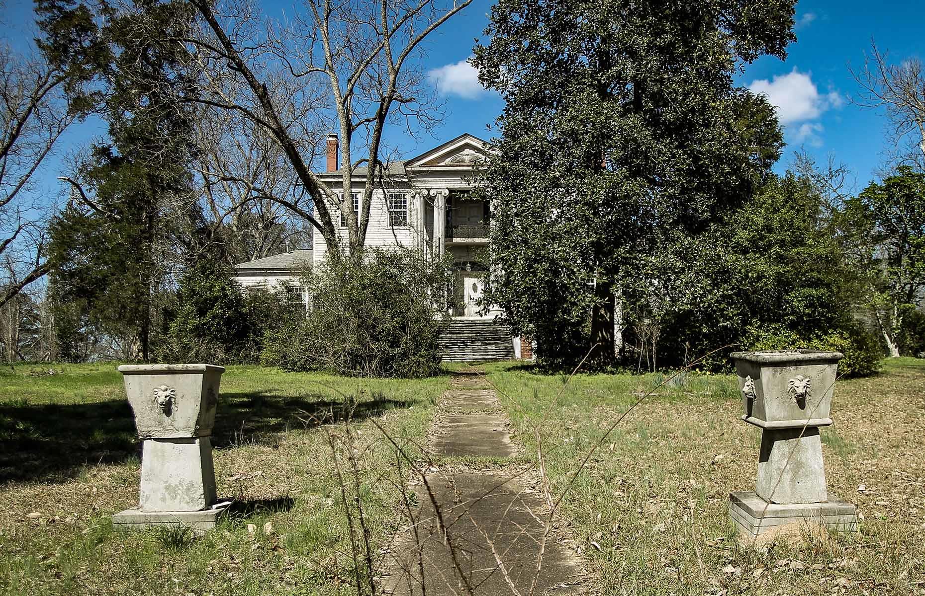 Georgia's crumbling Rockwell House has been lovingly restored to its ...
