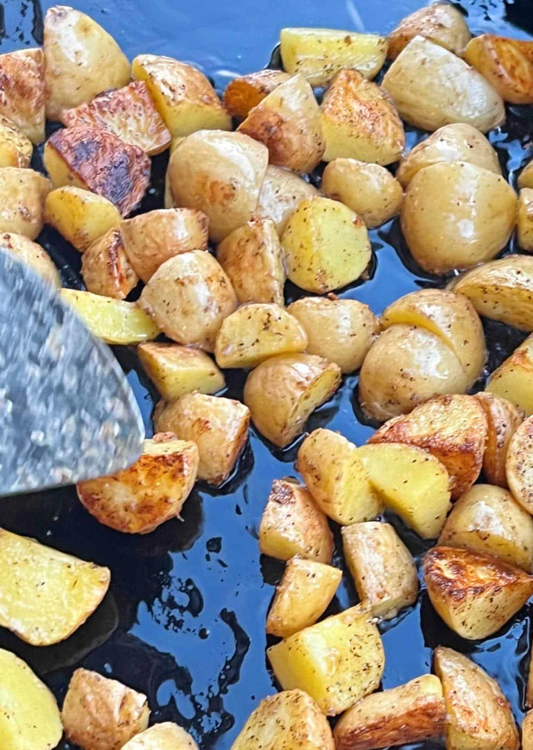 How to Make Potatoes on the Blackstone Griddle