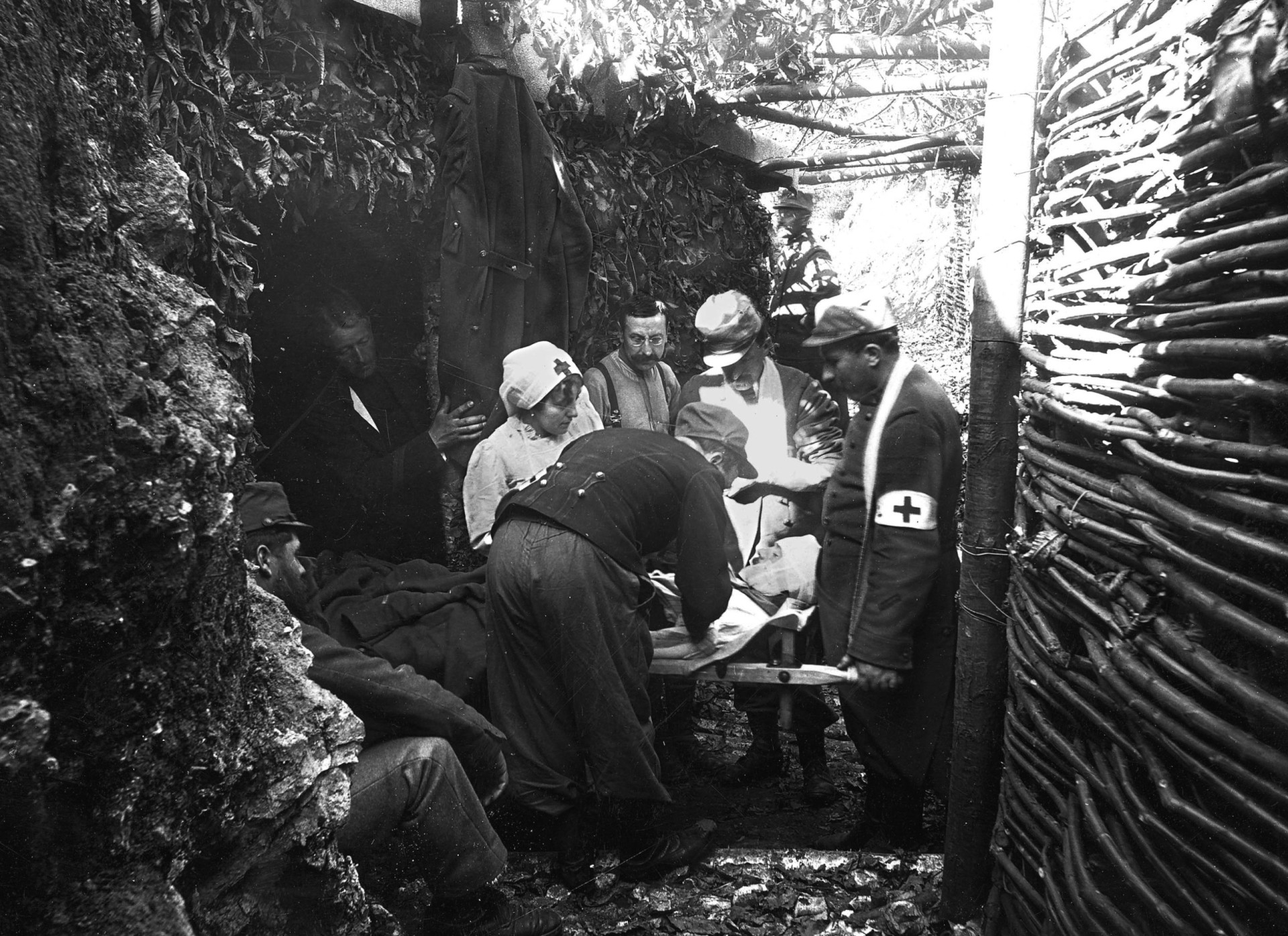 What was trench life like during the First World War?