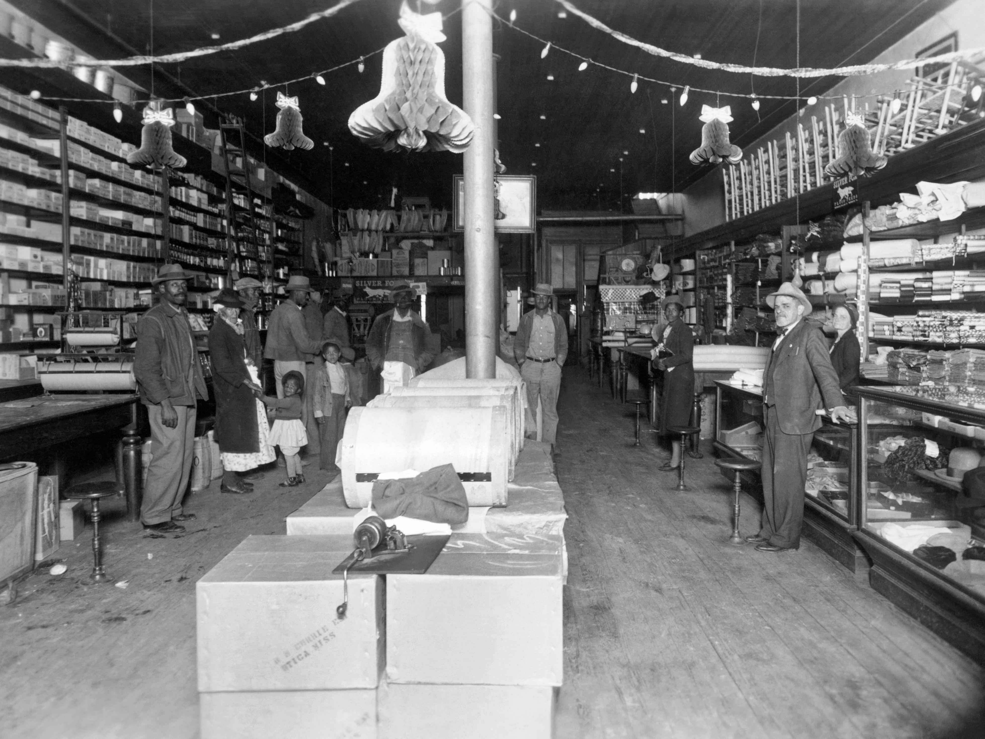 55 vintage photos show what life looked like in the 1920s