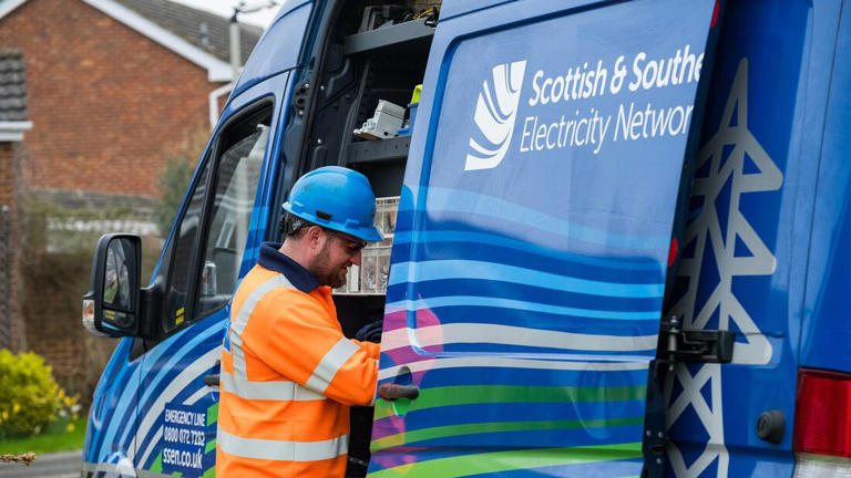 SSE’s share price rises a little after it reported flat earnings for 2025