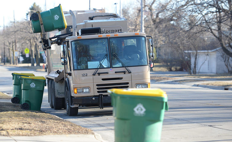 2025 NFL Draft alters garbage, recycling pickup in Green Bay. Here is ...