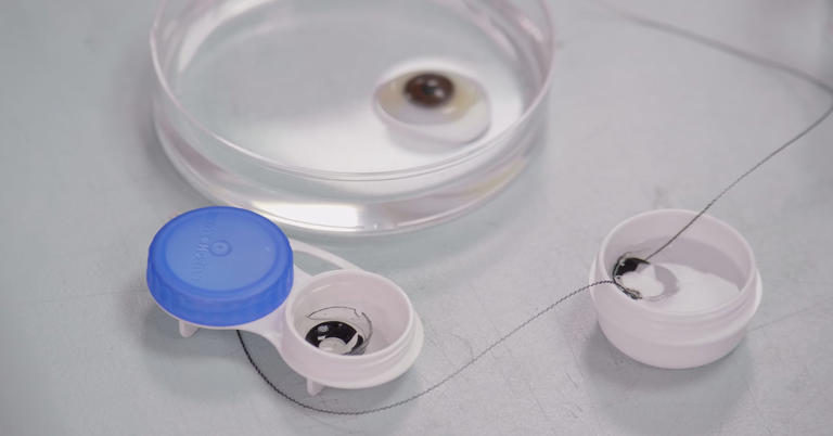 Scientists develop ultra-thin battery for smart contact lenses that ... Scientists develop ultra-thin battery for smart contact lenses that ...