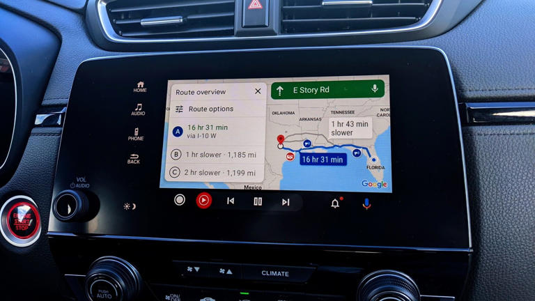 Gemini could soon replace Google Assistant in Android Auto 14.0