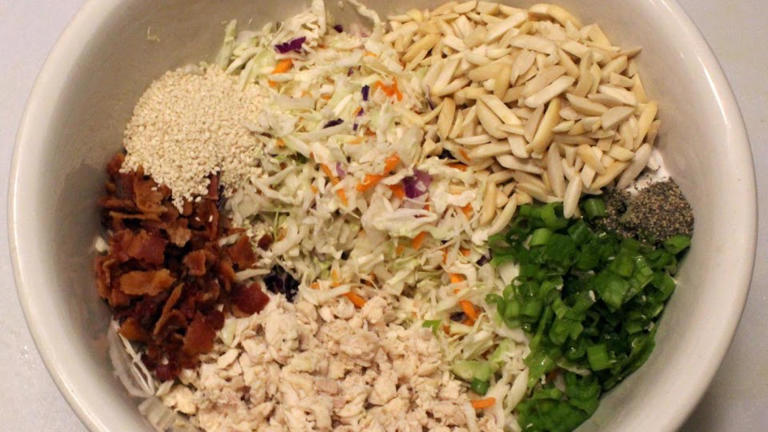 This Chicken Salad Is Like Nothing You've Tried Before - Asian Chicken ...