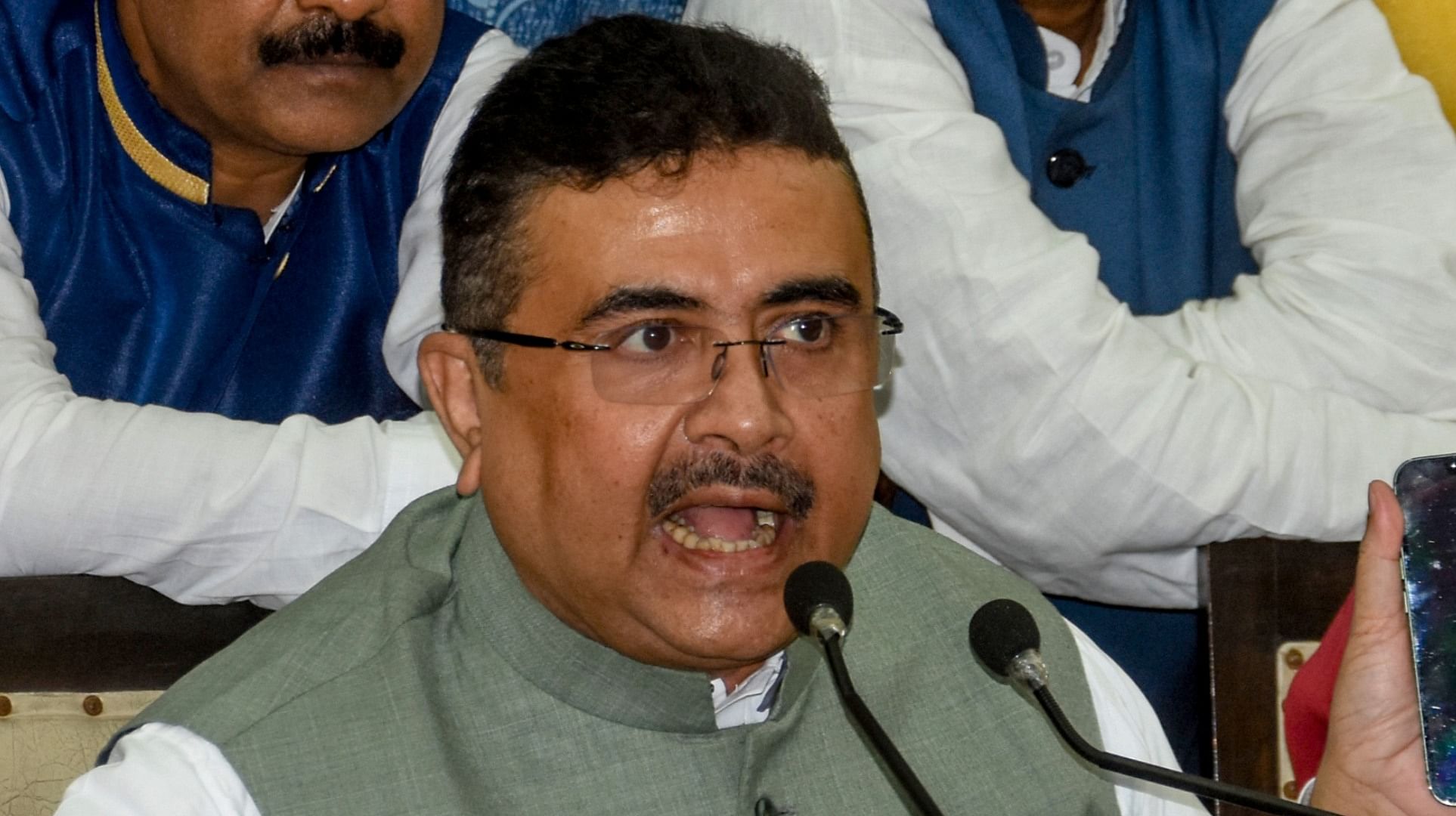 Waqf Protest: 'रेलवे संपत्तियों में तोड़फोड़ की जांच एनआईए करे ...