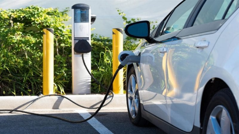 Congress Axes California’s 2035 Gas Car Ban Plan
