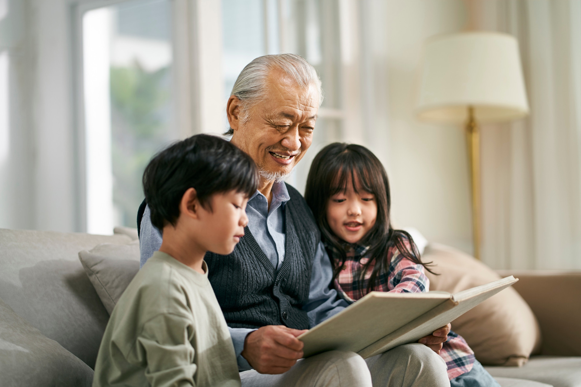 The complete guide to being an amazing grandparent