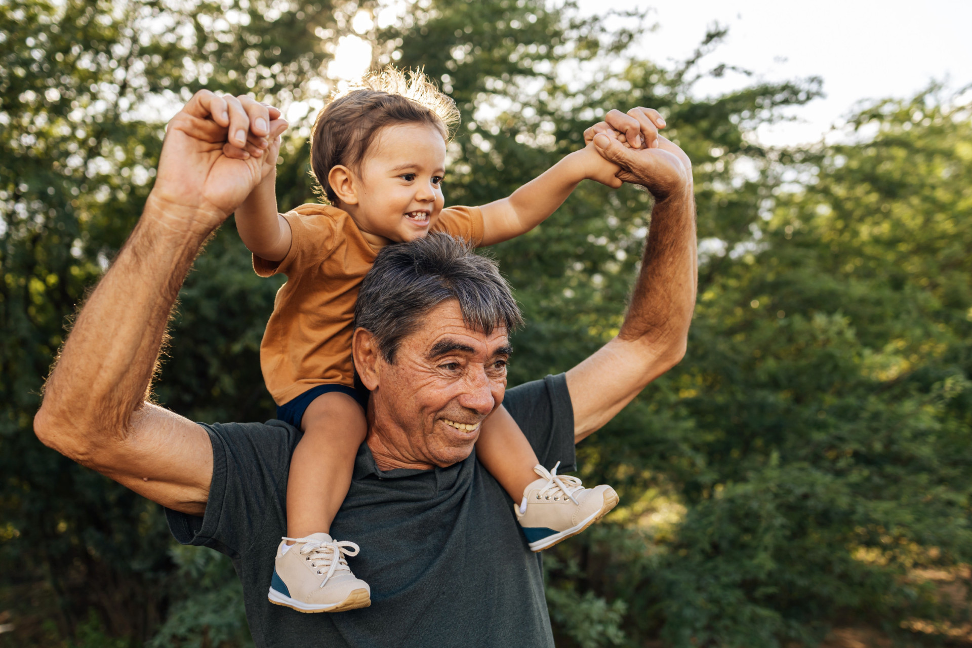 The complete guide to being an amazing grandparent