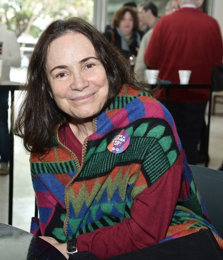 Regina Duarte e Globo fazem as pazes e atriz grava chamada para reprise ...