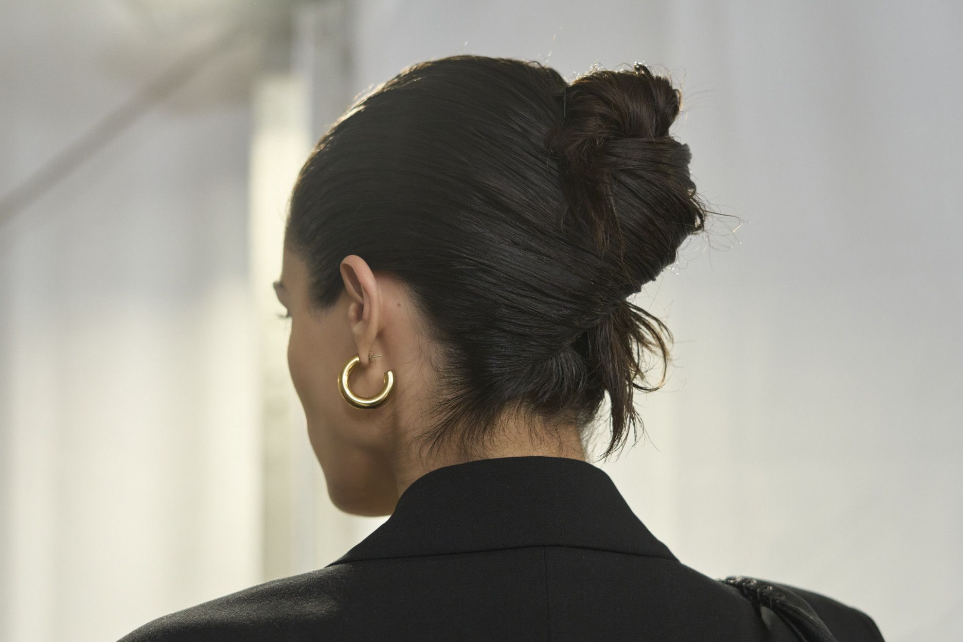 The 13 Best Slicked-Back Hair Products for Smooth Buns and Ponytails