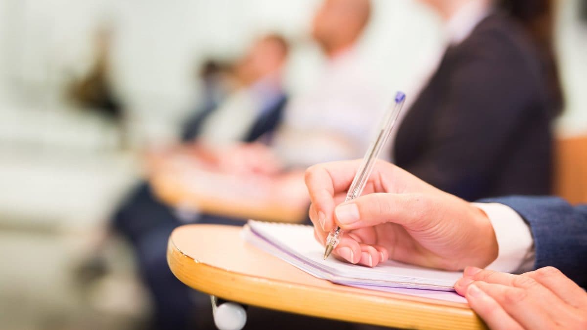 Concorsi Agcm praticanti 2024, bandi online per 76 posti: requisiti e ...
