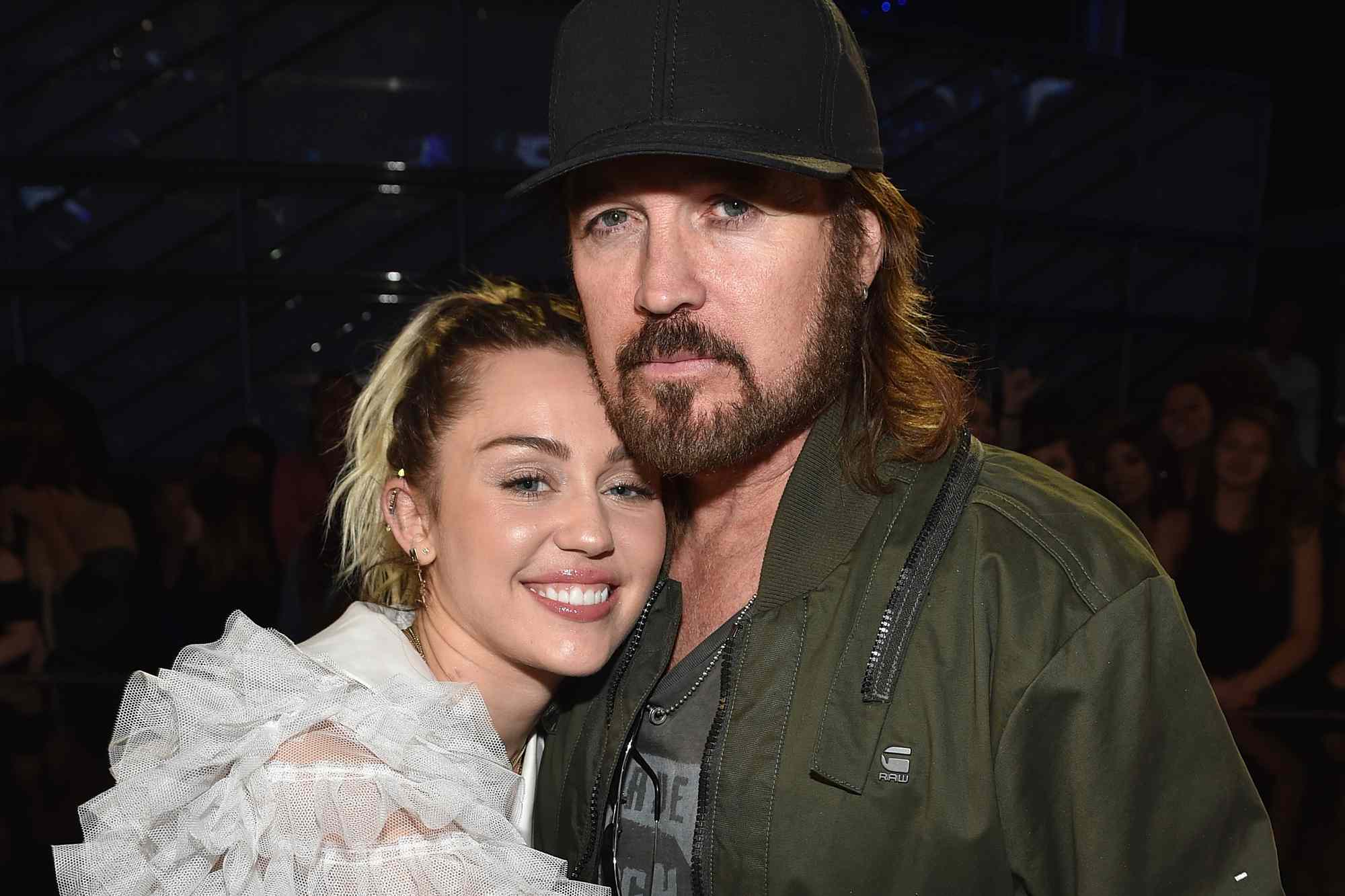 Miley Cyrus Reveals Where She Currently Stands with Dad Billy Ray Cyrus ...