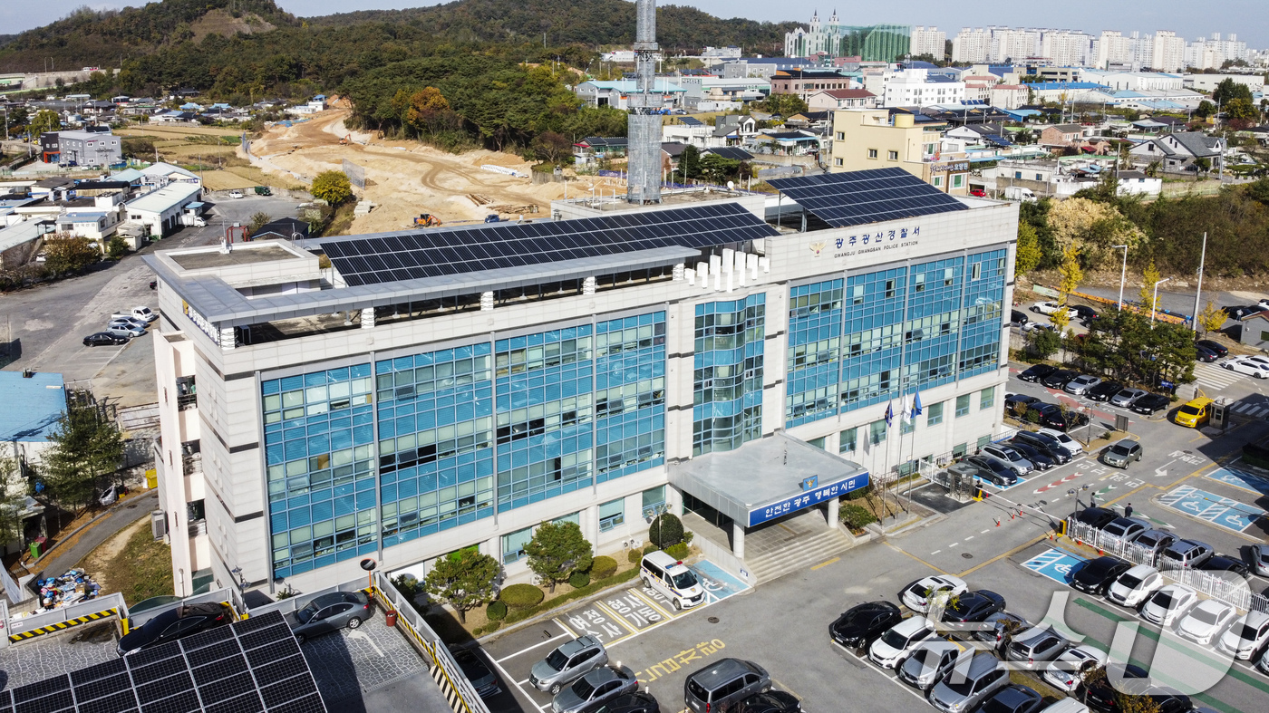 클럽 출입 왜 막아 업주에 흉기 휘두른 20대 외국인