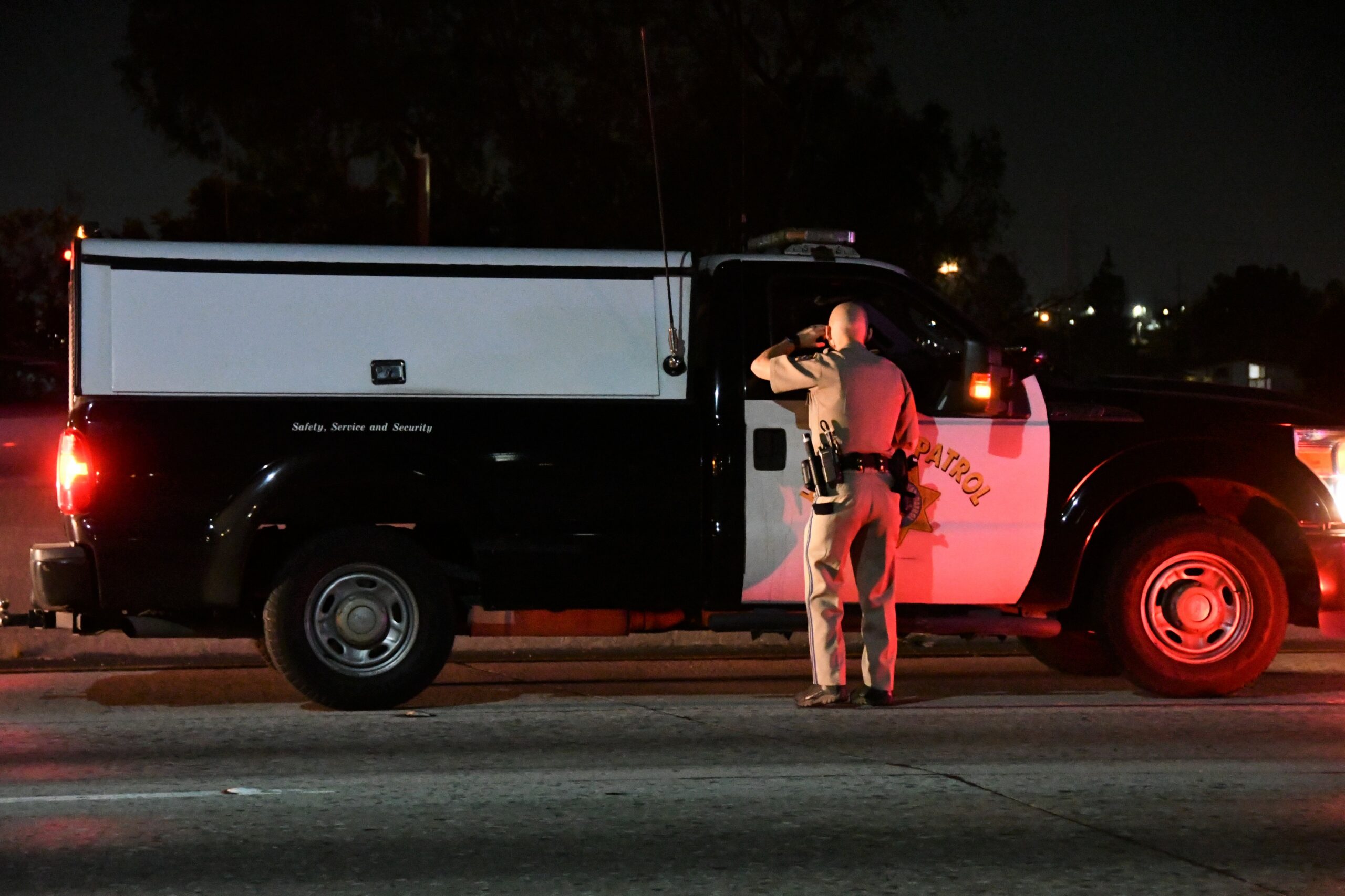 Person ejected, killed in vehicle crash on 91 Freeway in Long Beach