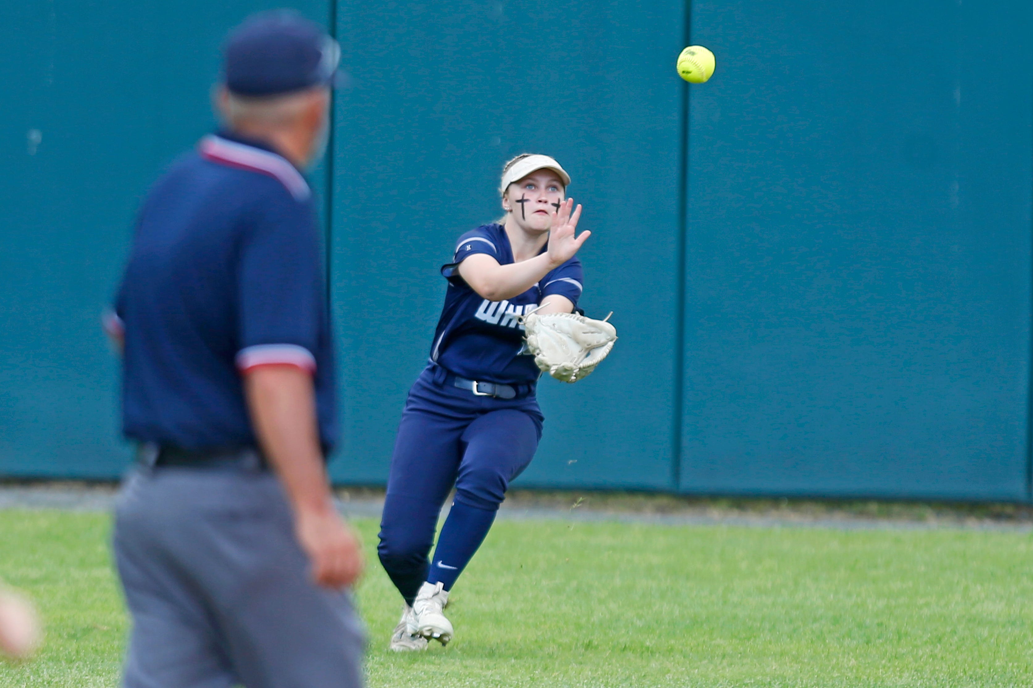 Who are the best softball teams in RI? Here's what Division I has to ...