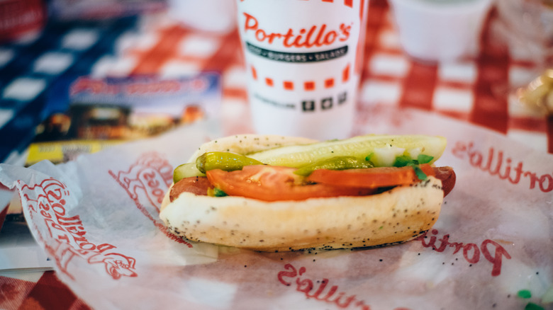 Fast Food Chains That Serve The Highest And Lowest Quality Hot Dogs