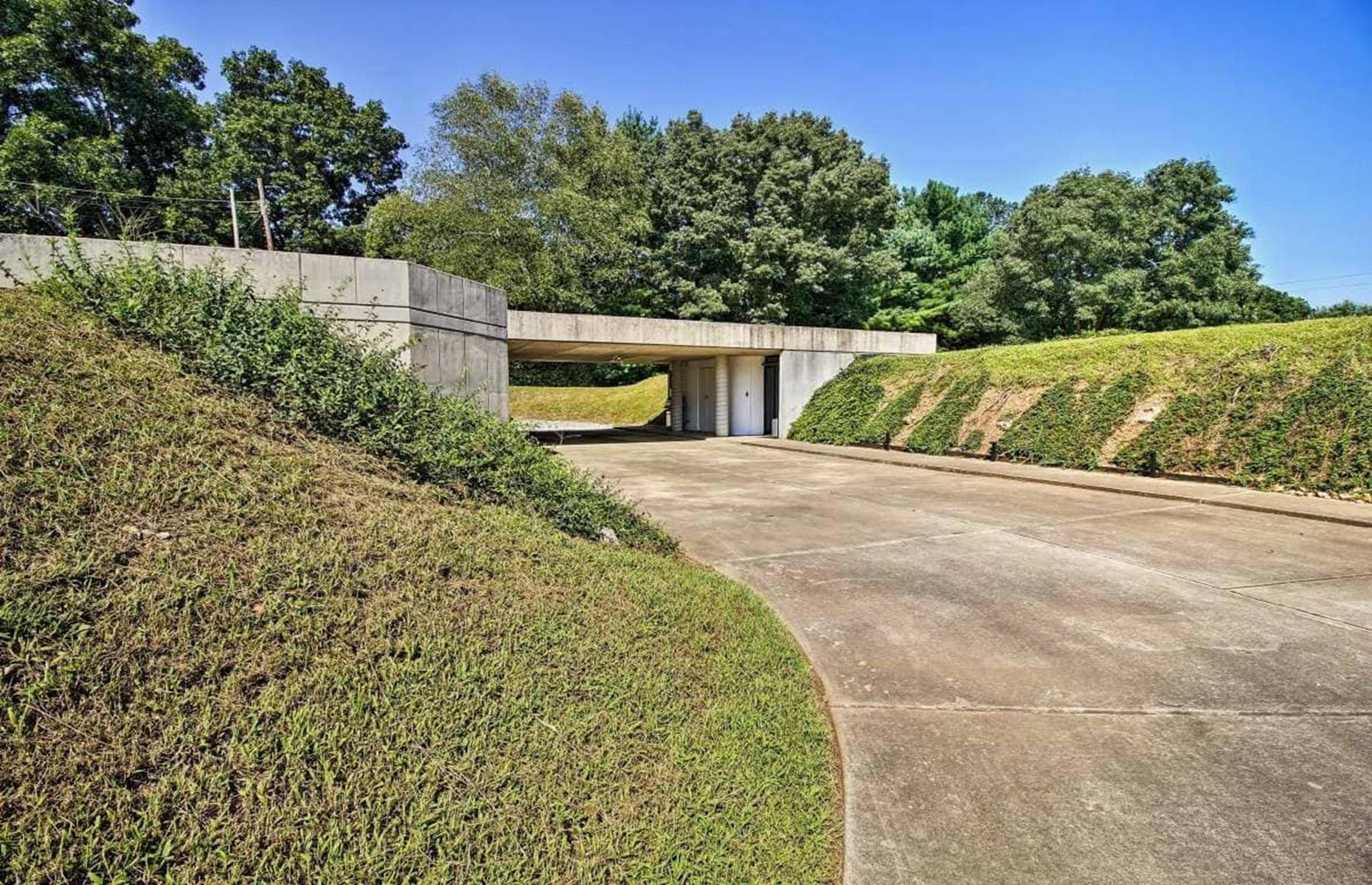 12 Secret Homes That Are Hidden Underground