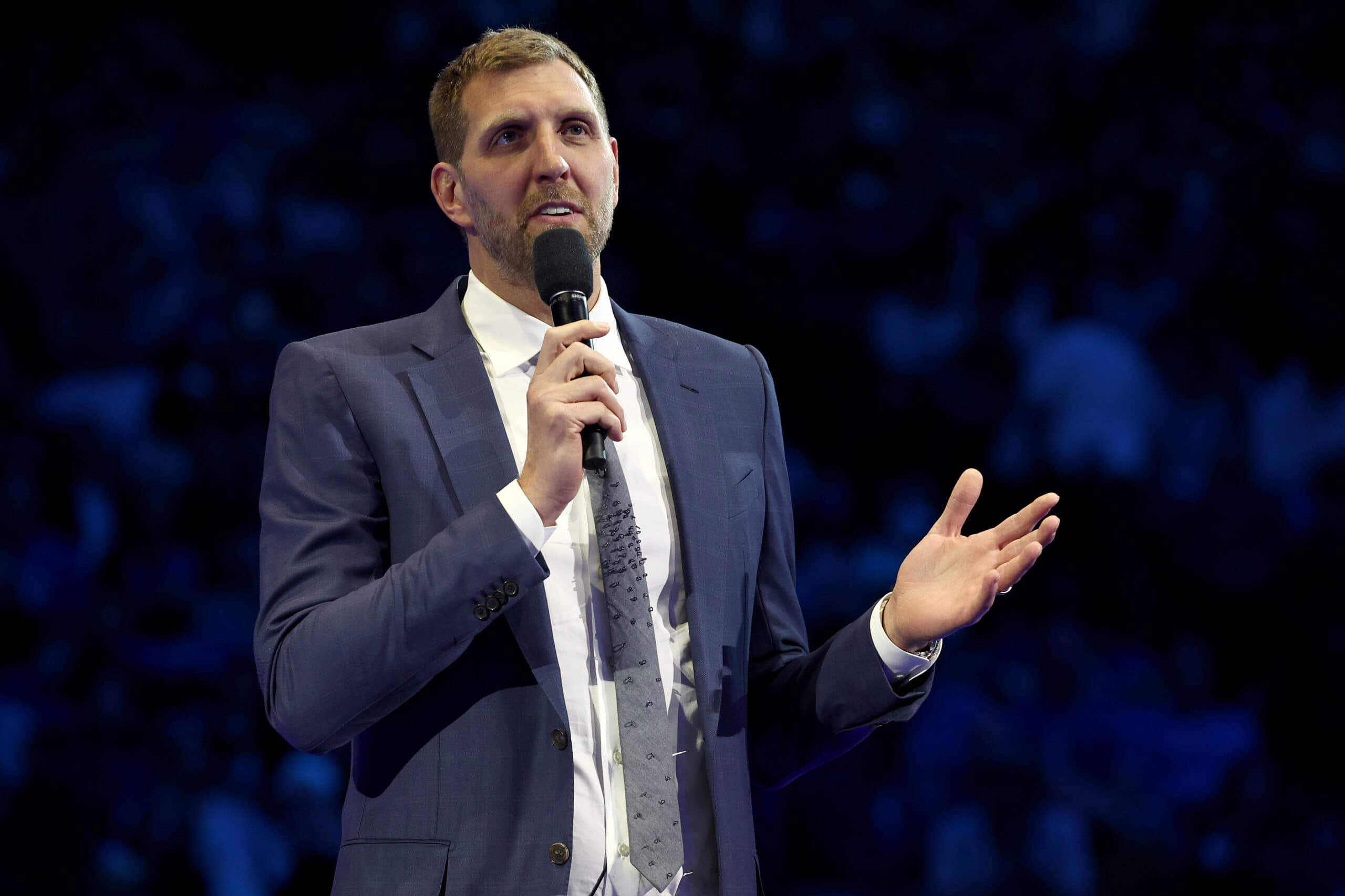 Dirk Nowitzki Sends A Retirement Message To Goran Dragic Dirk Nowitzki Sends A Retirement Message To Goran Dragic