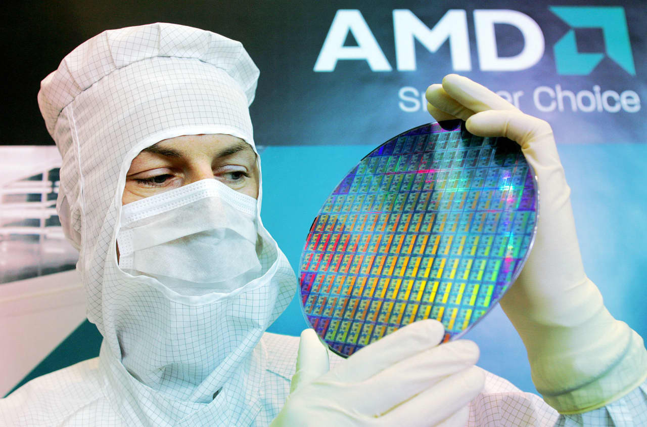 AMD Stock Slumps After Downgrade. Why It’s Trailing in the AI Chips Race.