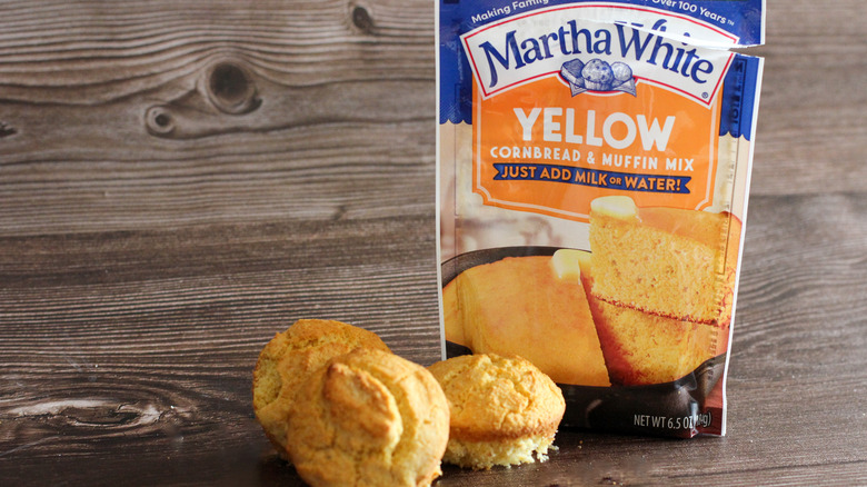 10 Boxed Cornbread Mixes, Ranked Worst To Best