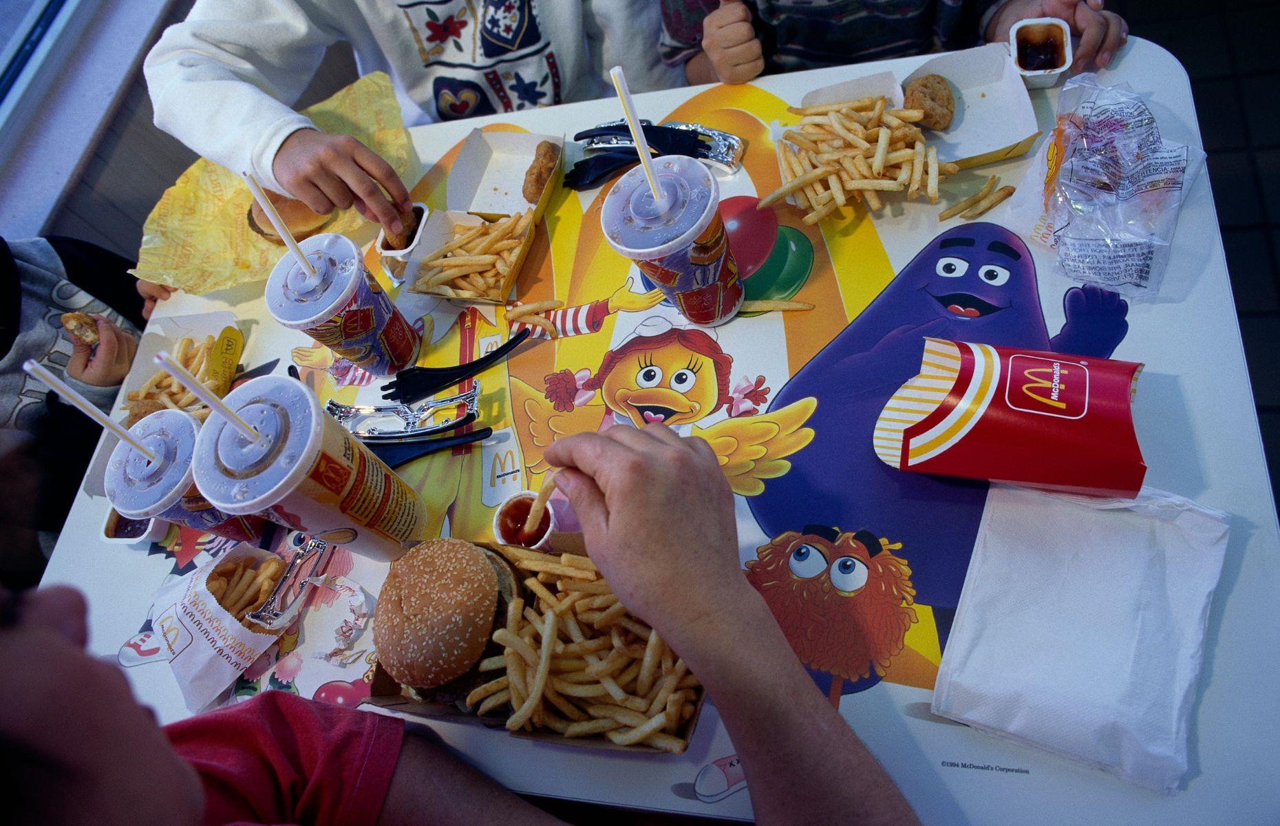 Fascinating Historic Photos Show The Evolution Of Fast Food