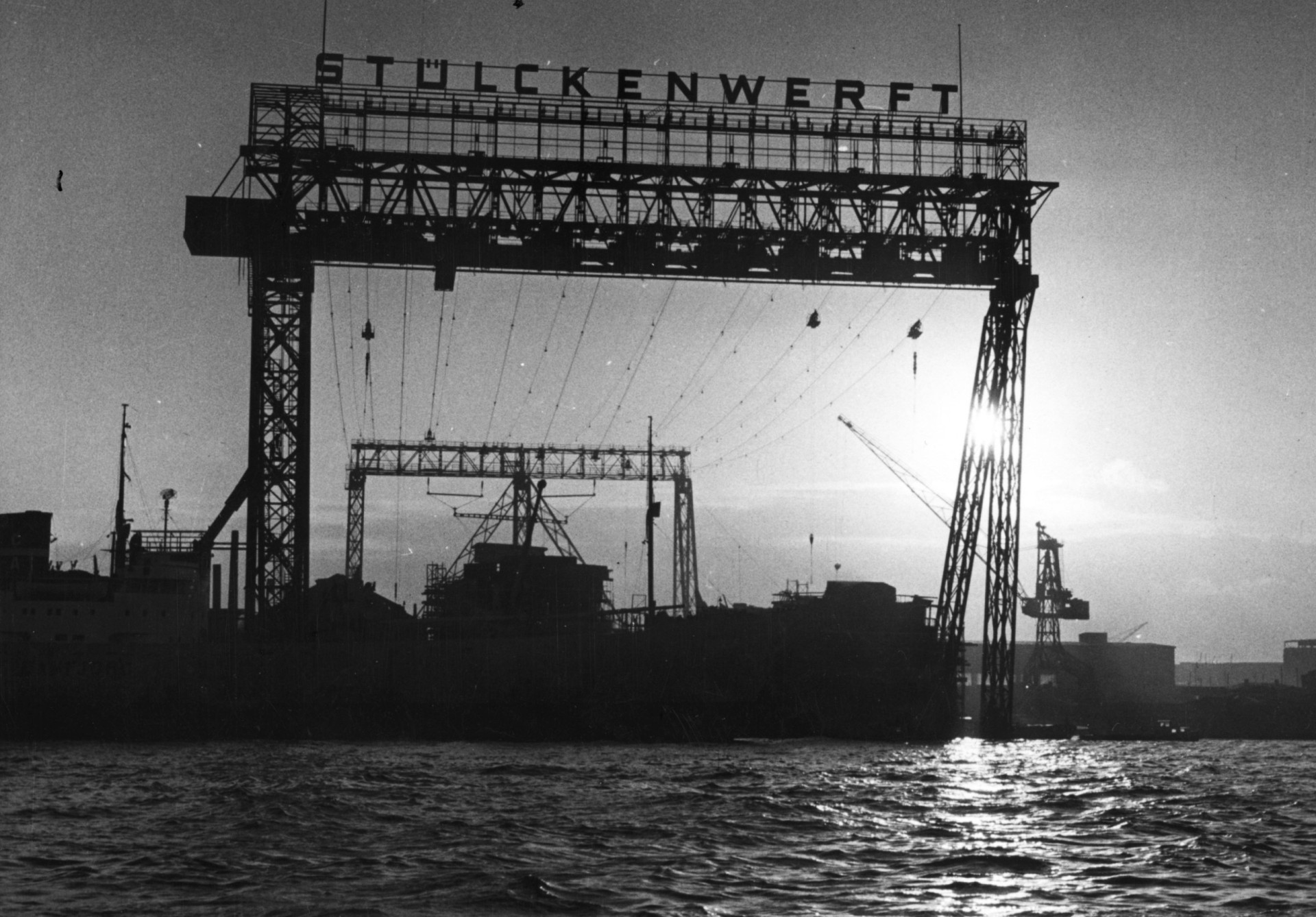 The remarkable story behind the capture of the German submarine U-505