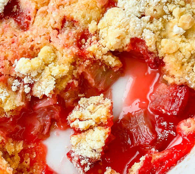 Old fashioned dump cakes everyone still loves