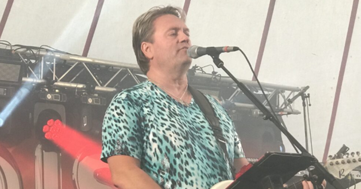 Johnny Hansen åbner op om sin livsændrende rejse: "Var en tikkende bombe"