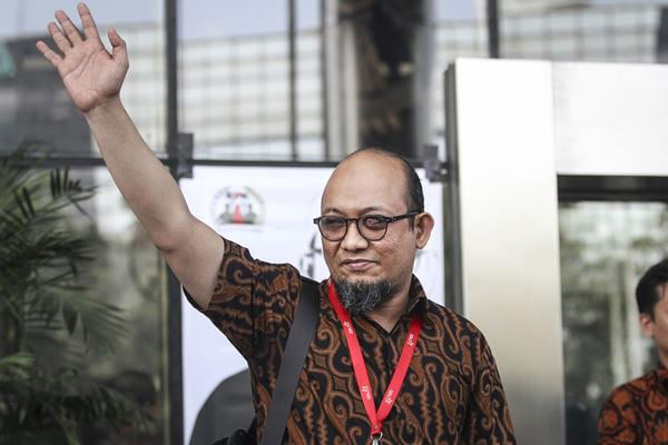 Novel Baswedan Cs Gugat Batas Usia Pimpinan KPK ke MK Novel Baswedan Cs Gugat Batas Usia Pimpinan KPK ke MK
