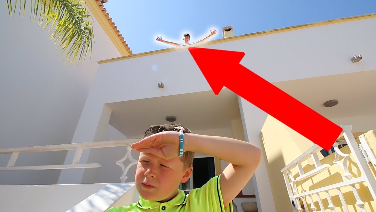 Hide and Seek in a Holiday Mansion with Little Brother