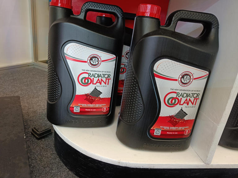 Wajib Tahu, Segini Biaya Kuras Air Radiator Innova Sampai Pajero Sport ...