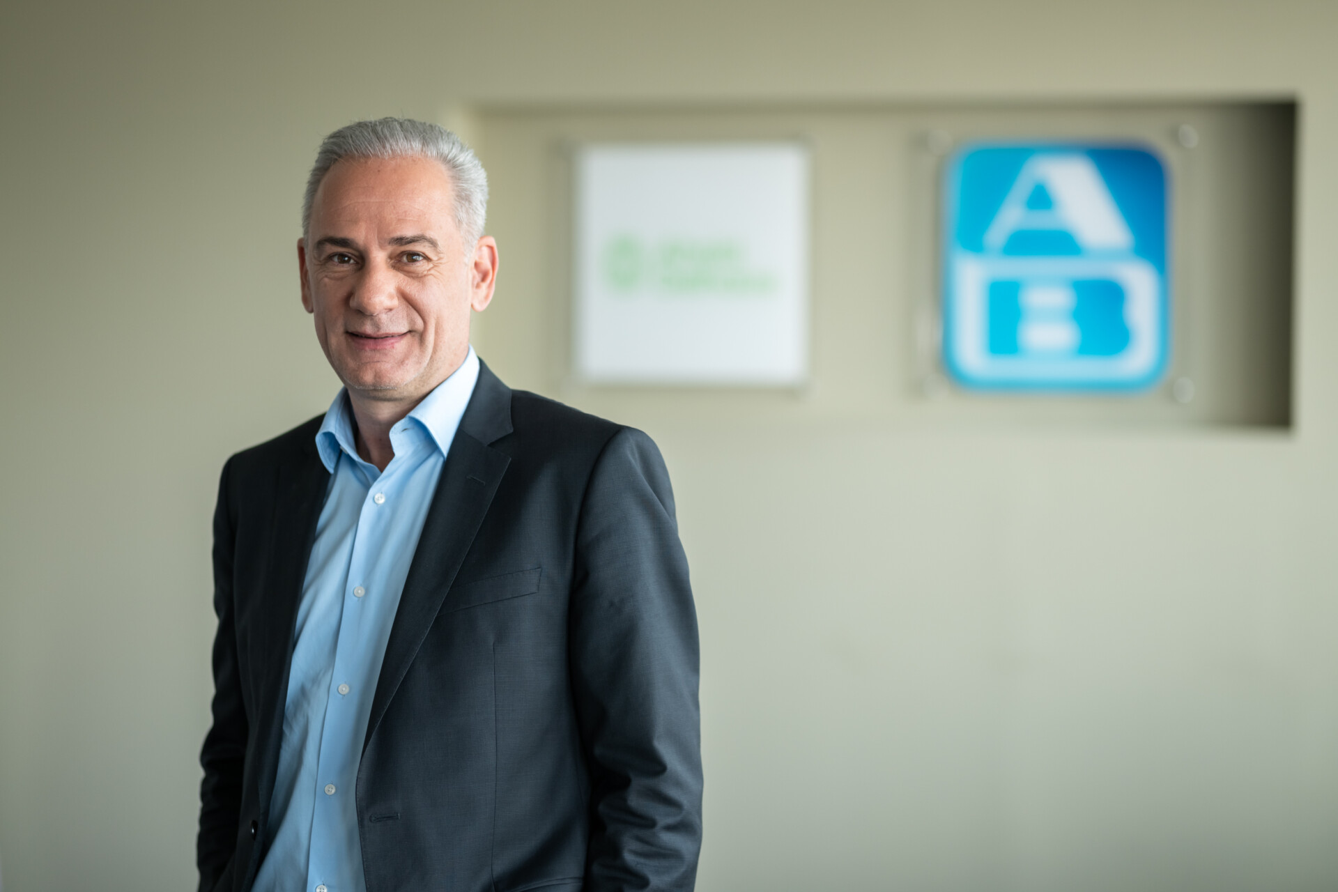 ΑΒ: Επιστροφή στα 2 δισ. τζίρο, με 650 καταστήματα και επένδυση στο ...
