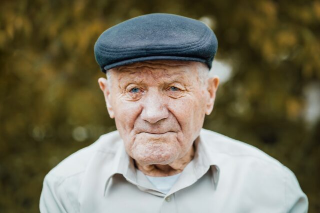 17 Common Regrets People Have Before Dying