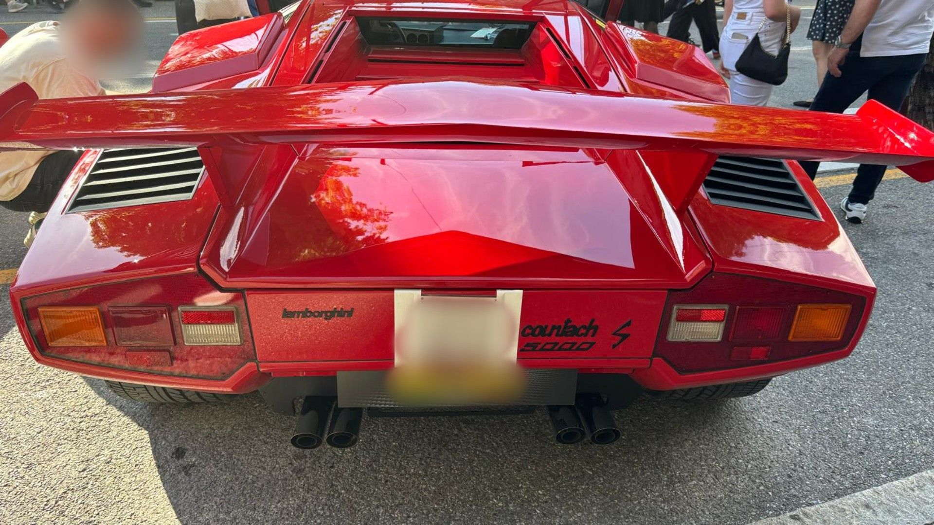 Lamborghini Countach: foto's van een 290 km/u bolide