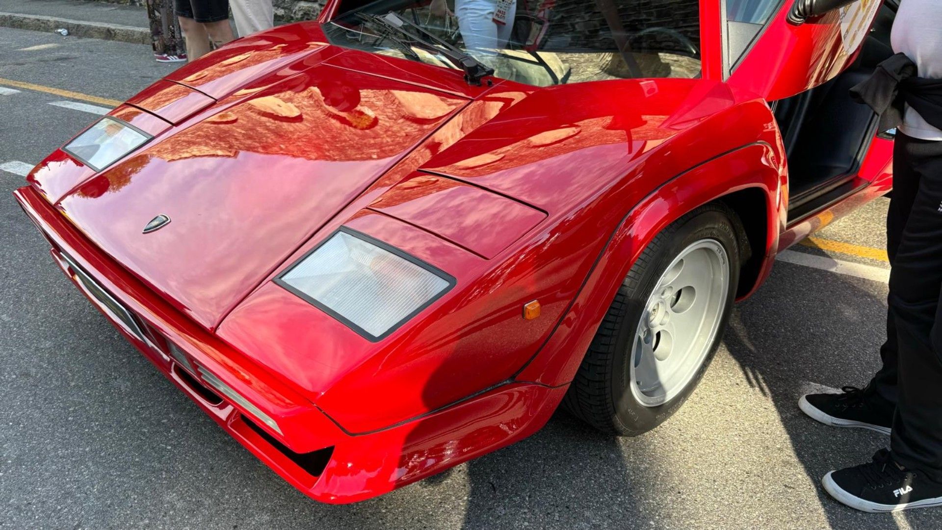 Lamborghini Countach: foto's van een 290 km/u bolide