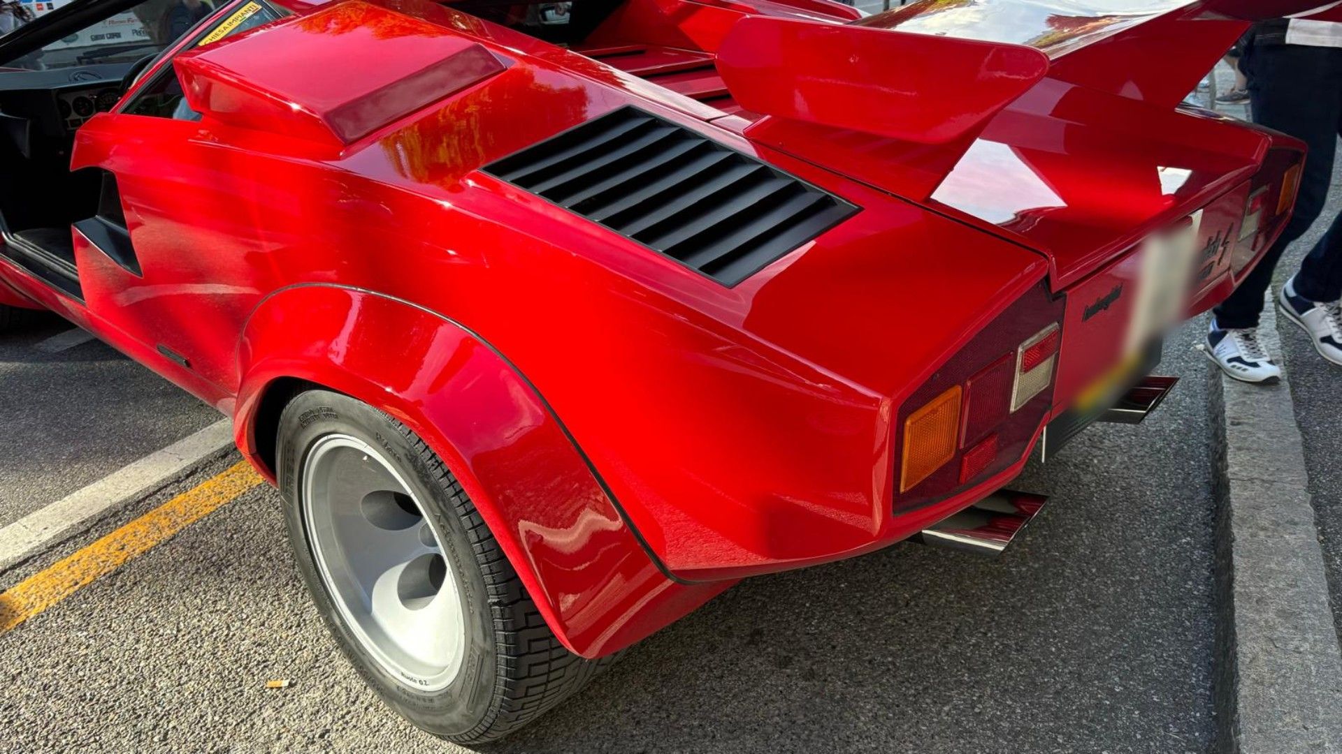 Lamborghini Countach: foto's van een 290 km/u bolide