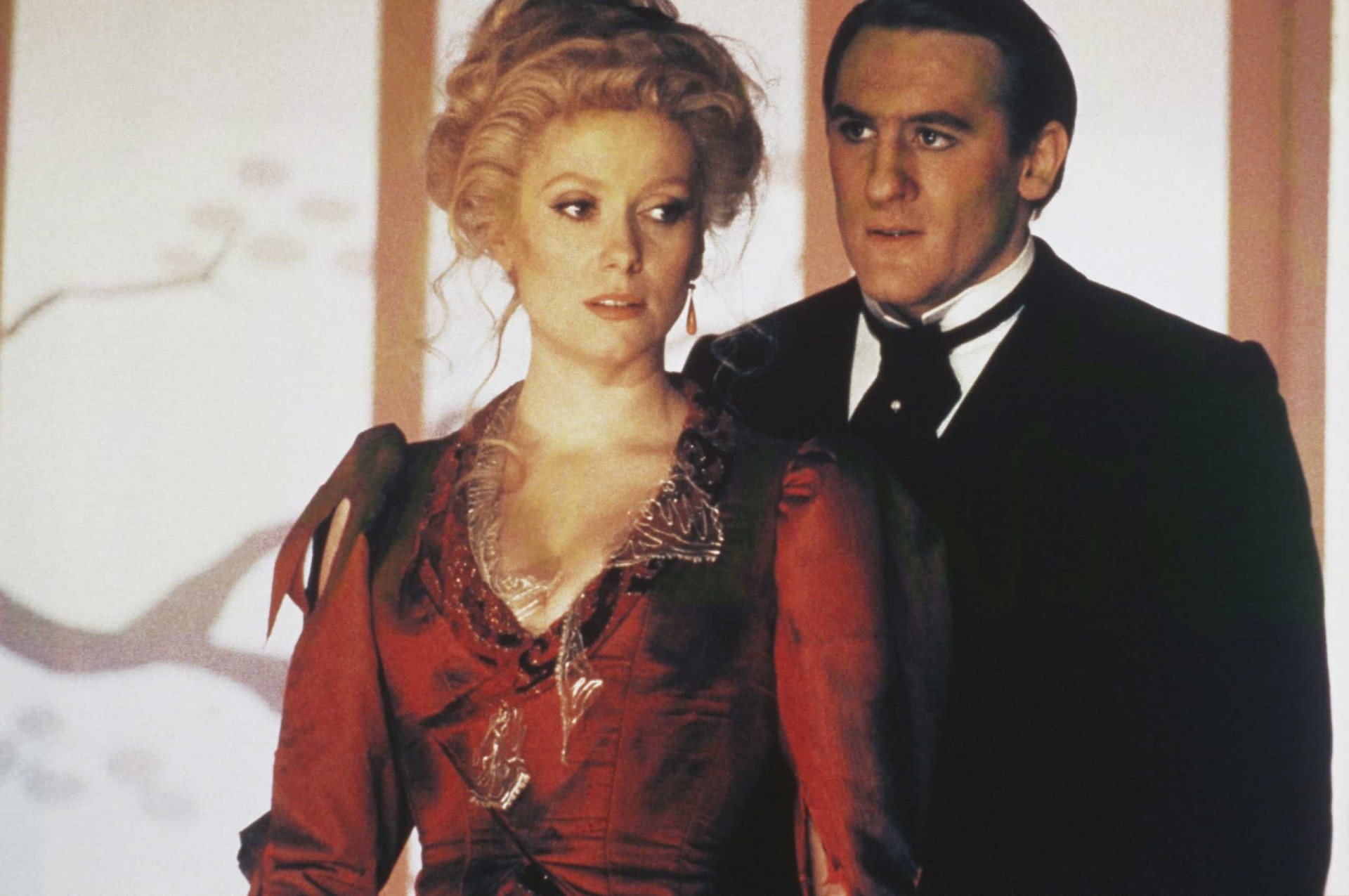 How 'Mormon cricket sludge' is causing chaos across this state