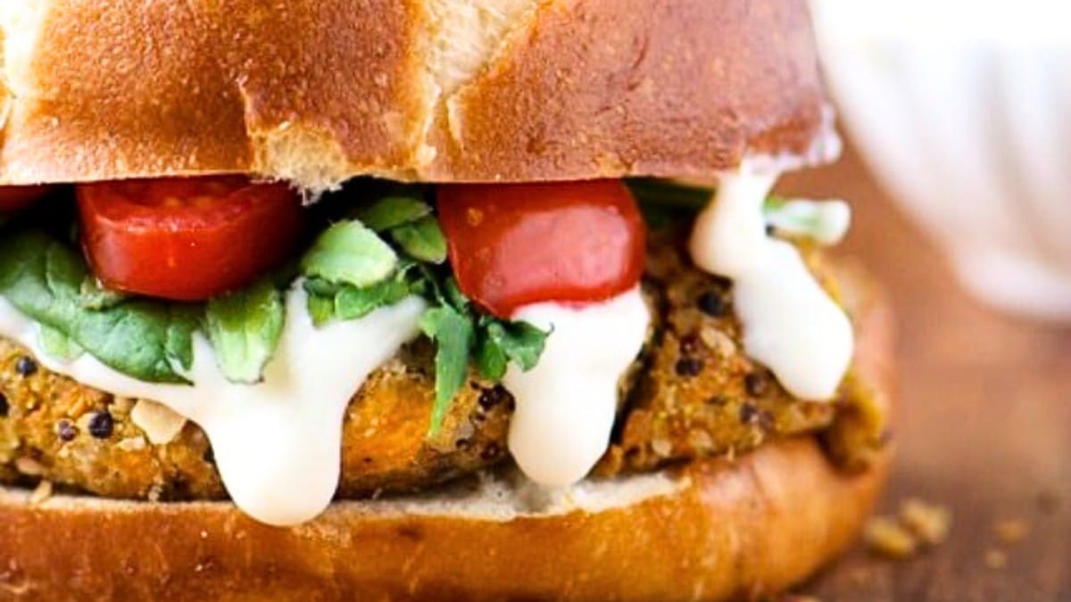 20 Beautiful Burger Toppings to Transform Burger Nights!