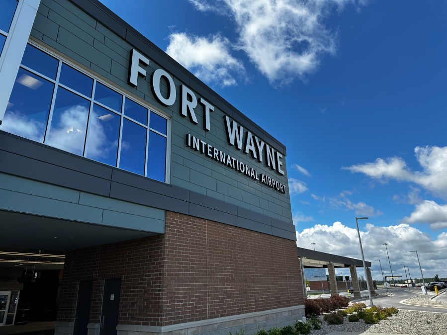 Fort Wayne International Airport navigates parking crunch as spring ...