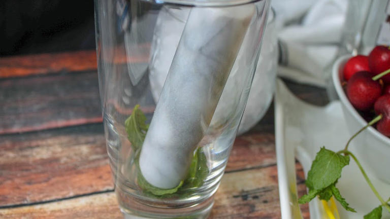 This Mojito Will Be Fantastic At Any Summer Party - Cherry Lime Mojito