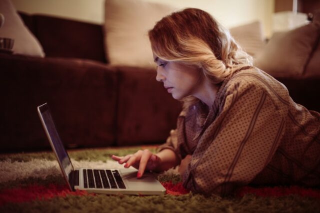 15 Types of Weirdos You Inevitably See on the Internet