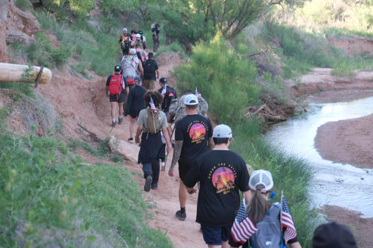 Ruck Up hike honors the fallen with Memorial Day march through Palo ...