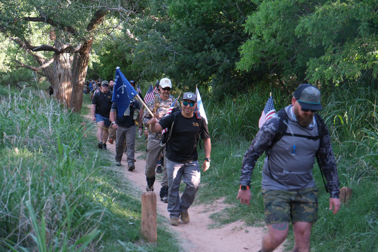 Ruck Up hike honors the fallen with Memorial Day march through Palo ...