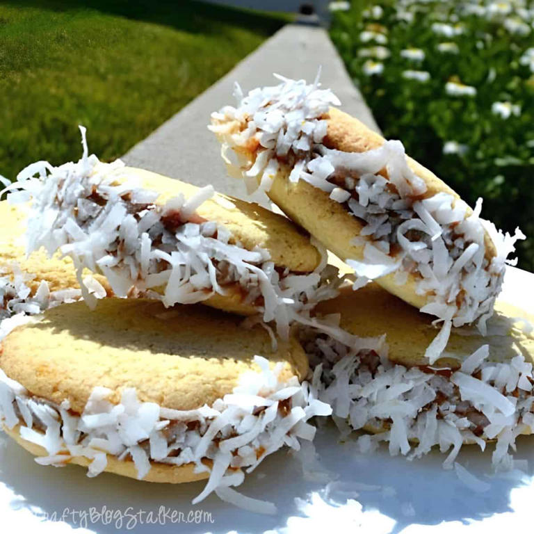 Alfajores Dulce De Leche Cookies Recipe
