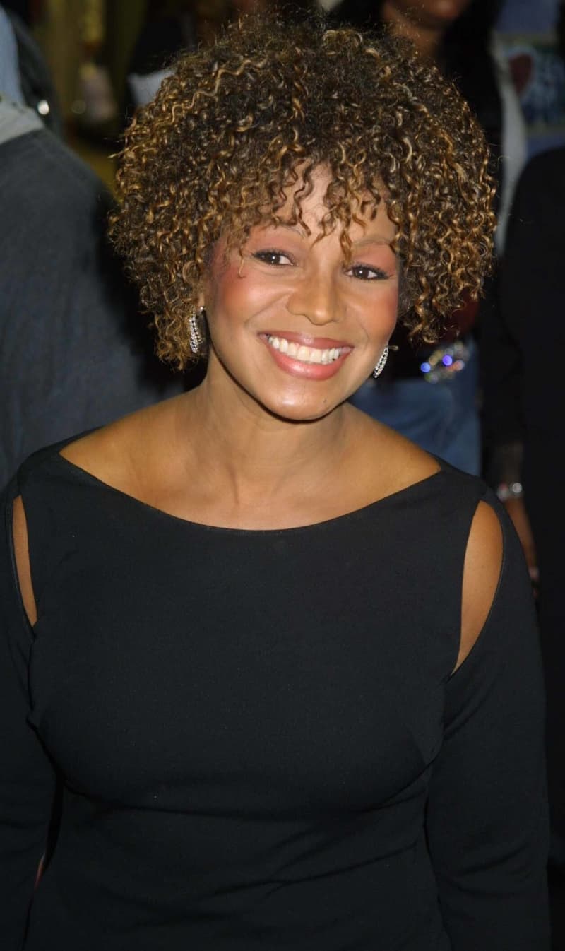 The Untold Stories of Michael Jackson's Siblings