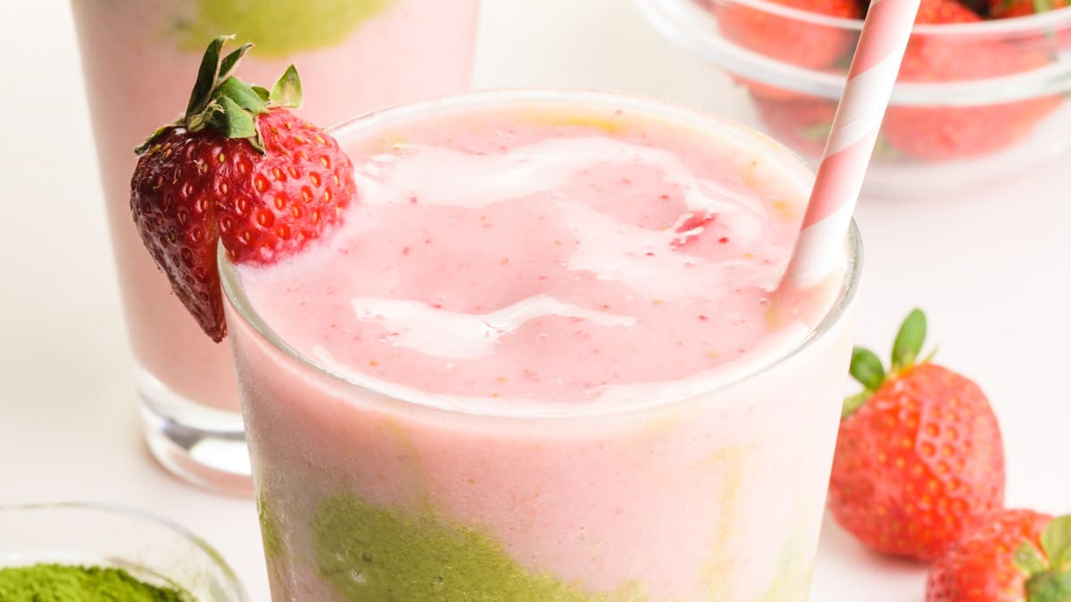 Power Up: 17 High-Protein Health Snacks to Fuel Your Day Hunger Free