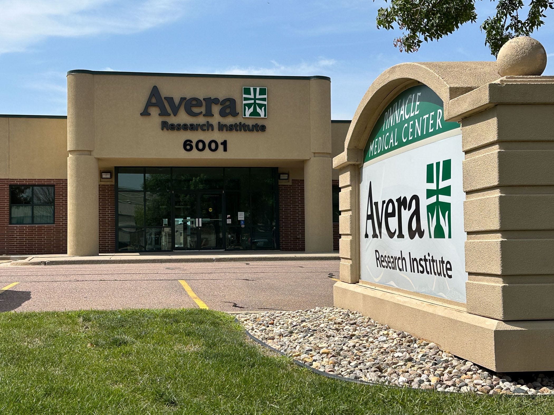 Avera Health, Feeding South Dakota giving food for patients in need at ...